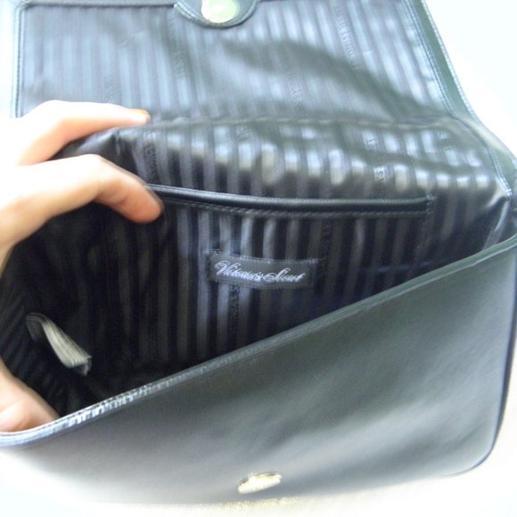 Victoria's Secret | Bags | Nwt Vs Multicolor Chevron Shoulder Bag ...
